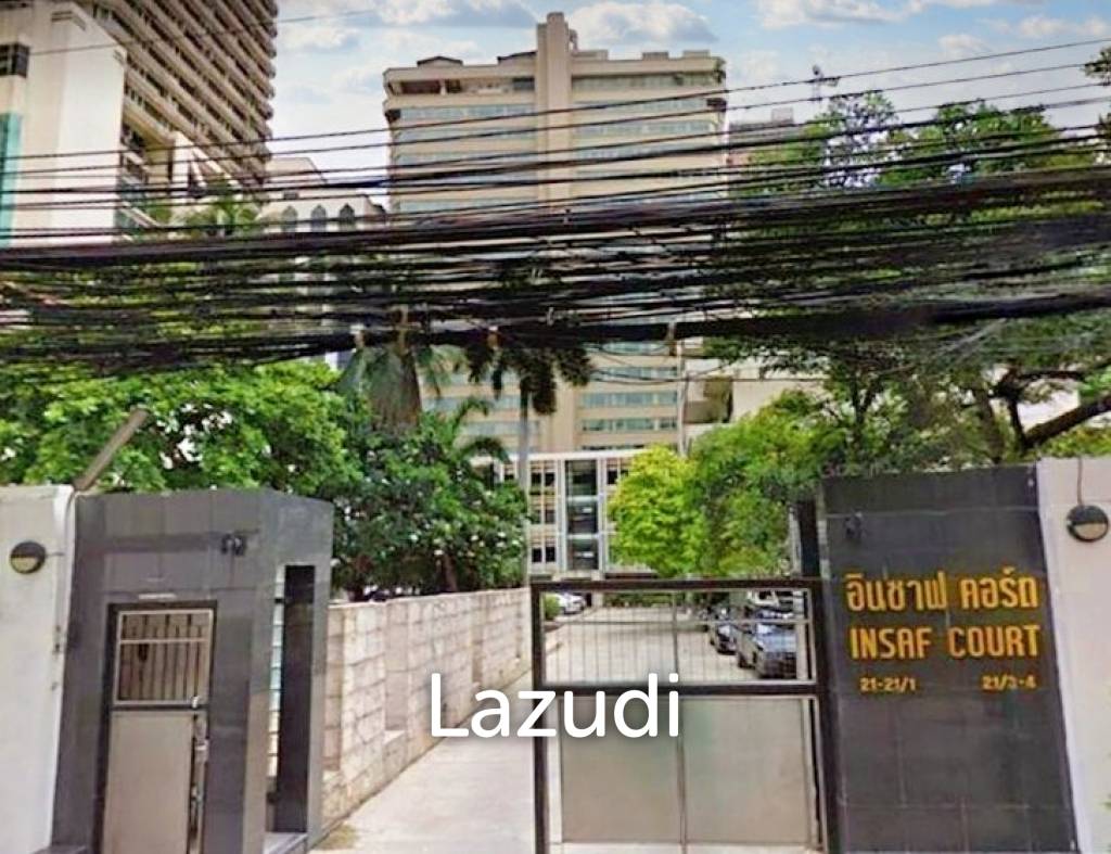 Insaf Court in Wattana