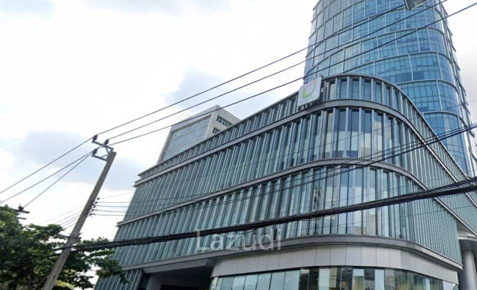 M Tower in Phra Khanong